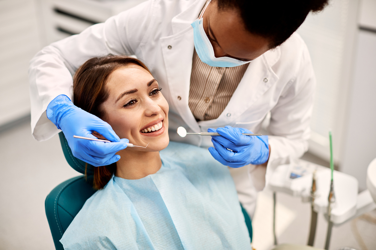 Prevenzione e impianti dentali: come comportarsi? - Humanitas Medical Care