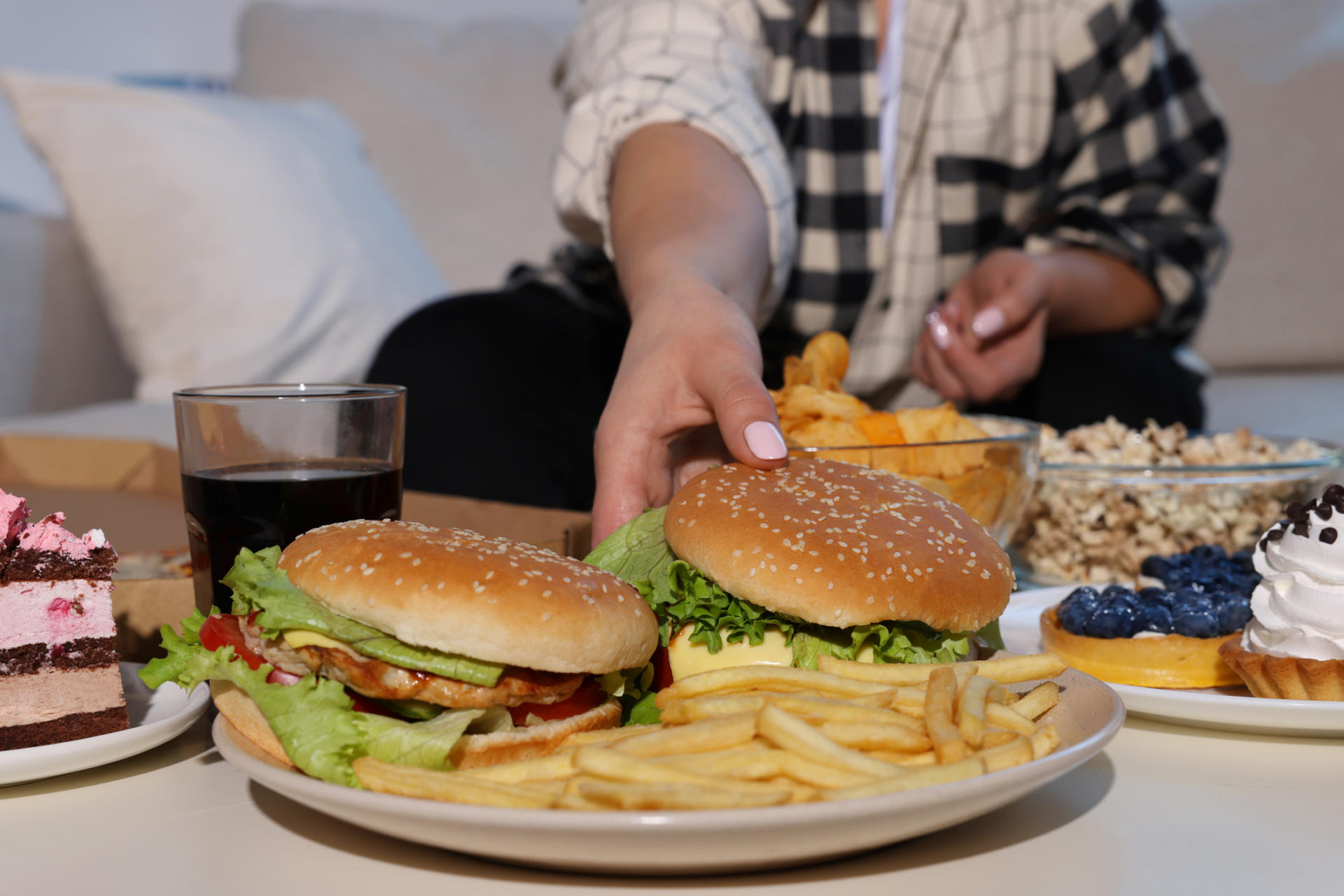 Cos’è il binge eating disorder? - Humanitas Medical Care